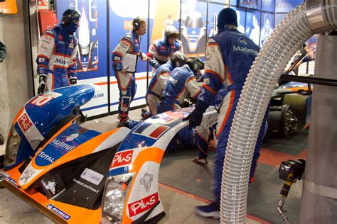 Repairs At Oreca Chassis 908 10 2011 24 Hours Of Le Mans