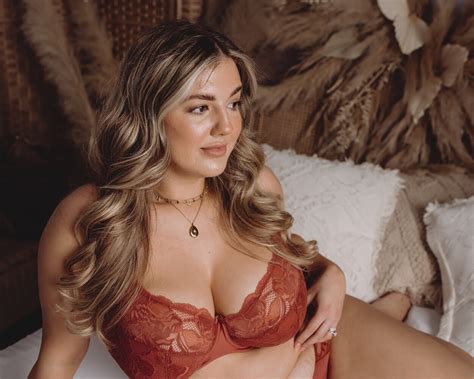 Lauren E Base Models