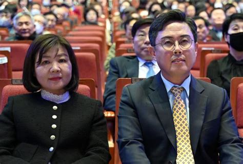 안도걸 나라 살림 지킴이에서 미래경제 일꾼으로 새로운 도전 화순저널