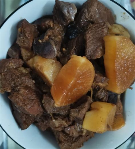 【卤炖牛肉白萝卜（高压锅版）的做法步骤图】1顿操作猛如虎下厨房