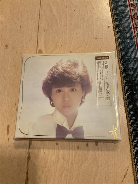Yahooオークション 松田聖子 金色のリボン 初回限定 20p フォト
