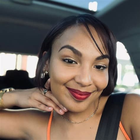 Jad Olivier Jade O Threads Say More