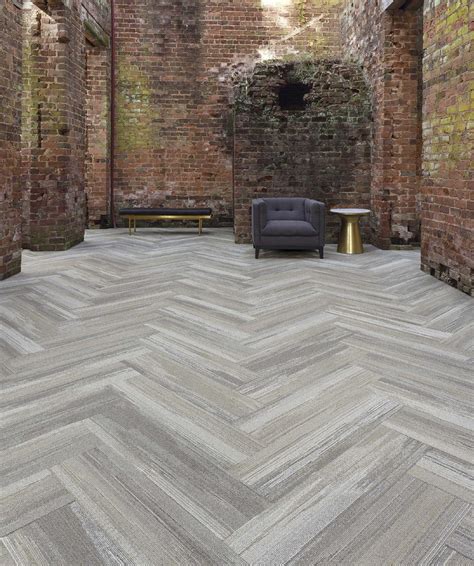Vertical Layers Floor By Blue