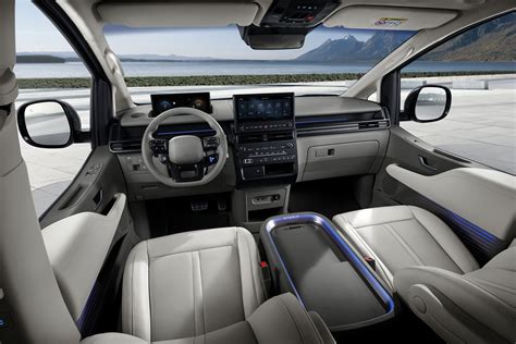 2026 Hyundai Staria Facelift Launched In Korea Redesigned Interior 1