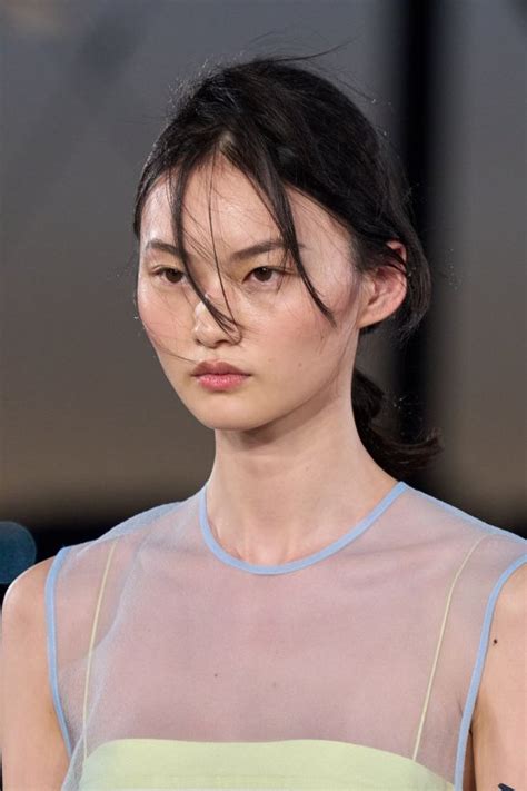 【汤丽柏琦 Tory Burch】汤丽柏琦 Tory Burch时装作品图片 天天时装 口袋里的时尚指南