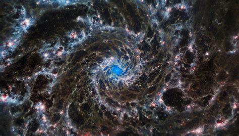 ギャラリー：科学者さえも息をのむ、ジェームズ・ウェッブ宇宙望遠鏡の画像9点 ナショナルジオグラフィック日本版サイト