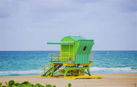 Premium Photo Travel Holiday Ocean Location Concept Miami Beach