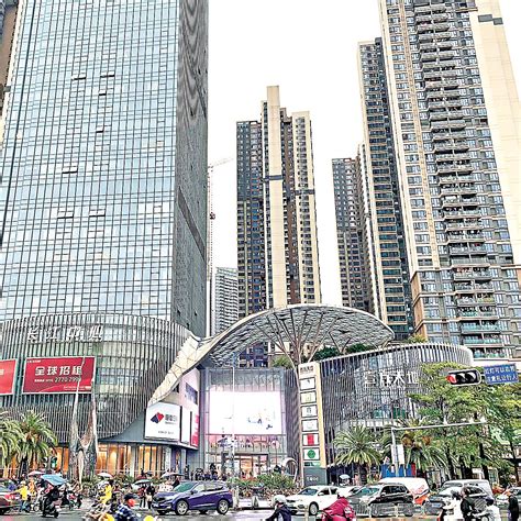 入夜精彩 龍華壹方天地 香港仔