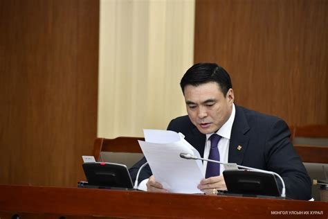 ТББХ Улс төрийн намын тухай хуулийн шинэчилсэн найруулгын төслийн анхны хэлэлцүүлгийг хийлээ