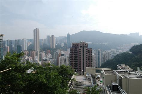 前財爺曾俊華遭騙徒假冒誘投資加密幣 86歲退休老翁失330萬港元 星島日報