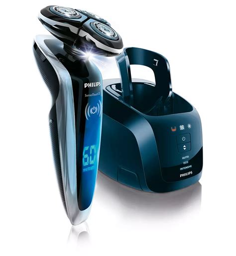 SensoTouch 3D wet and dry electric shaver RQ1290/21 | Philips
