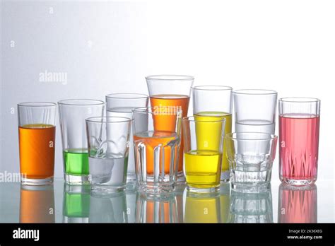 Realistic Detailed Different Juice Glass Set With Thin Line Icons