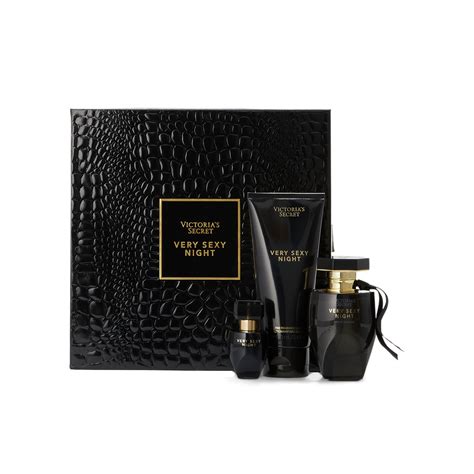 ویکتوریا سکرت ست وری سکسی نایت Victorias Secret T Set Very Sexy