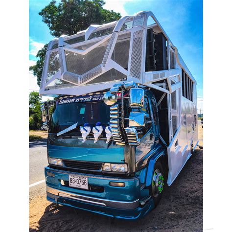 จัดเต็มอิหลี🤣 รถเเห่โสพันธ์ซาวด์สุรินทร์ หนึ่งเดียวศีขรภูมิ ซาวด์บิวดีไซน์ รถแห่ โสพันธ์ซาว