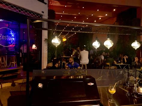 Live Cooking Event Zester Bar Grill Lab