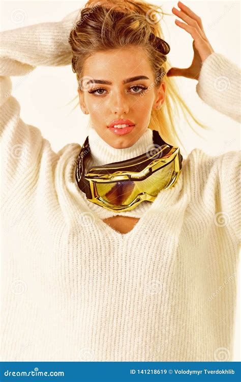 Posing For Photo Holyday Atmosphere Girl In Ski Or Snowboard Wear