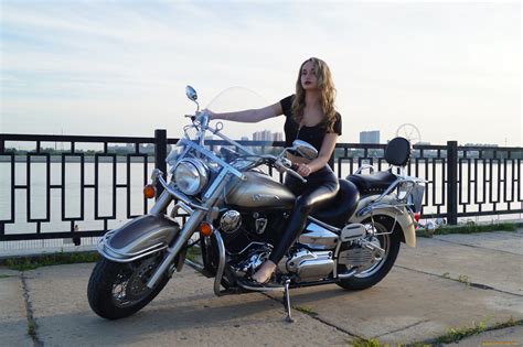 Обои Мотоциклы Мото с девушкой обои для рабочего стола фотографии