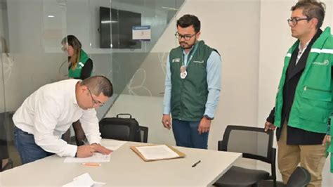 Supersalud Ordenó “intervención Forzosa” De La Eps Sanitas