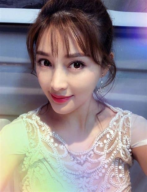 Pin On Gan Ting Tingกานถิงถิง