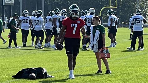 Taking Stock Of Ny Jets Training Camp After First Week Of Practices