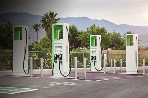Second Largest Us Electric Vehicle Fast Charging Network To Add Tesla