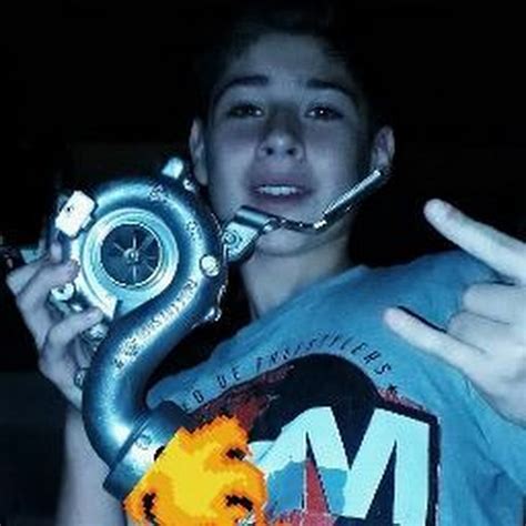 Thiago Alvarez Youtube