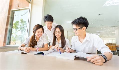 华侨生低分也能跻身国内双一流名校 哔哩哔哩
