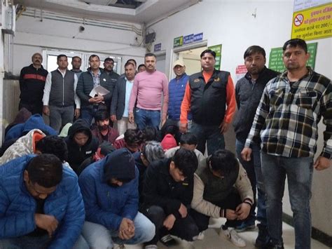 Faridabad Police Caught Fake Call Center Update फरीदाबाद में फर्जी