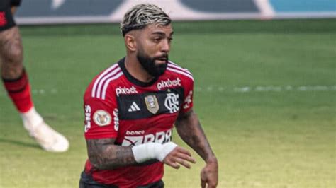 Diretoria Do Flamengo VÊ RepercussÃo Negativa E Freia NegociaÇÕes Por