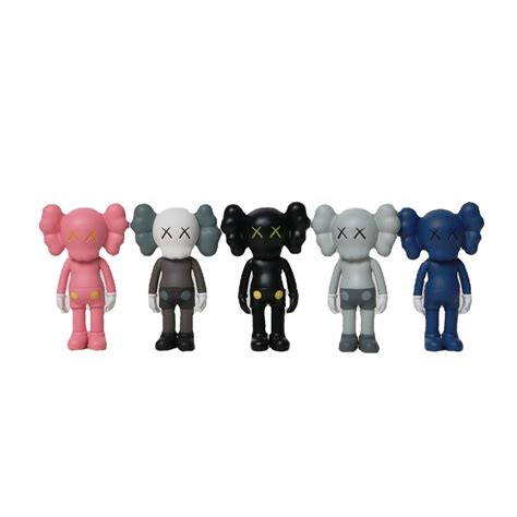 Kaws Figures, 5 Cartoon KAWS Trendy Figure Dolls | www.kaws-figures.com