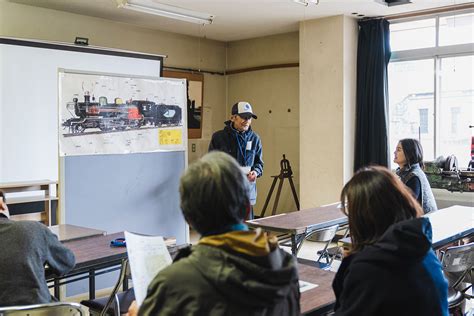 日本の昭和レトロを体感SL人吉見学ガイド大畑駅での人吉テロワールダイニング体験ツアー