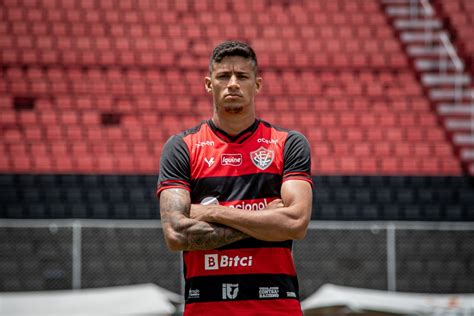 Assistir melhores momentos Vitória 0x2 Bragantino ao vivo HD Barradão