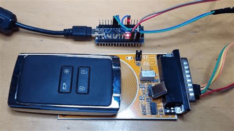 Open Source Key Programmer For Hitag2 Keys Hackaday