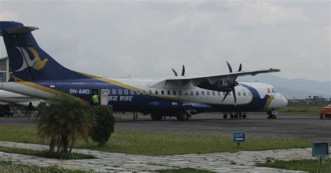 माउन्टेन फ्लाइटमा गएको बुद्ध एयरको विमानमा प्राविधिक समस्या देखिएपछि