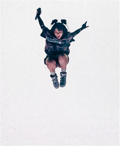 Pin By 𝚂 𝚞 𝚖 𝚖 𝚎 𝚛 ♡︎ On Billie Eilish Billie Eilish Billie Concert