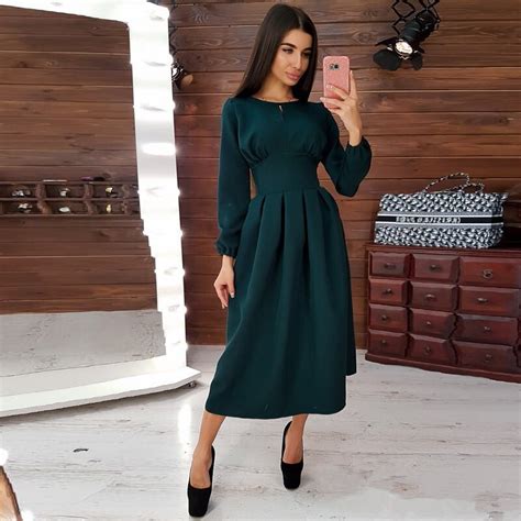Kobiety w stylu Vintage Hollow Out line długa sukienka na imprezę z długim rękawem O neck