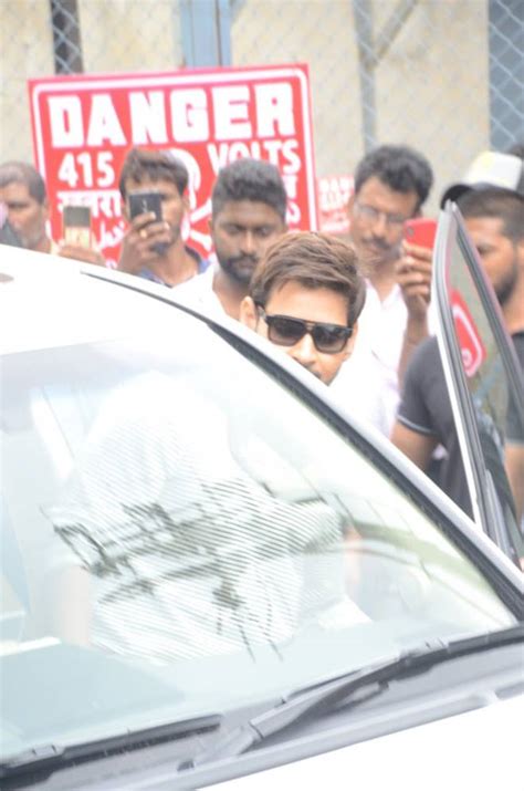 Mahesh Babu Inaugurated The Chennai Silks Show Room At Kukatpally Y