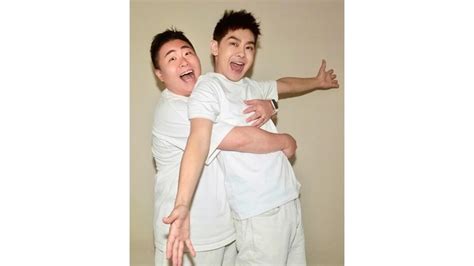 8 Potret Jimmy Lin Yang Reka Ulang Foto Jadul Bareng Boboho Dipuji Awet Muda