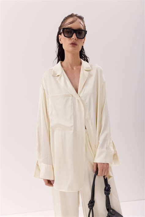 Nuga сорочка сатинова вершкова