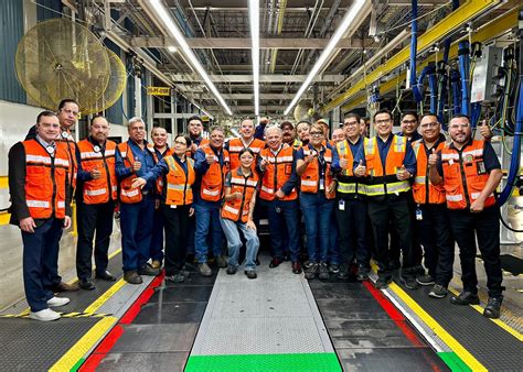Visita Manolo Planta General Motors En Ramos Arizpe El Heraldo De
