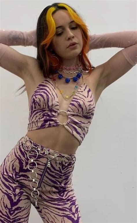 Bea Miller Scrolller