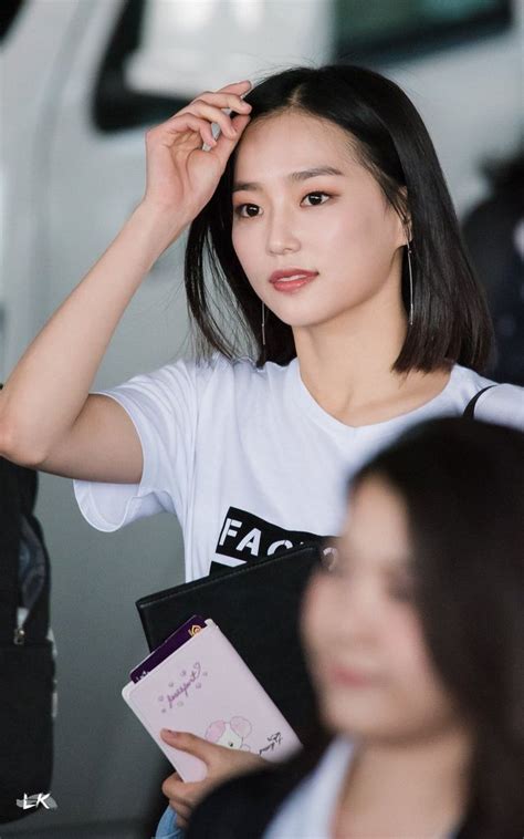Pin By Lulamulala On Clc Yeeun Celebrities Clc Girl