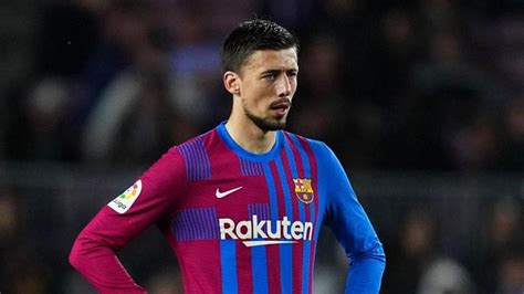 El defensa del FC Barcelona Clément Lenglet llega cedido al Aston Villa