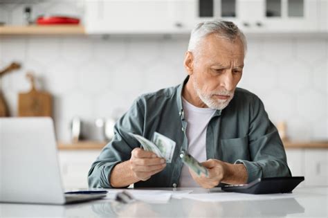Comment Faut Il Sortir Largent De Son Per Un Choix Pas Si Simple