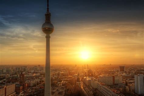 Berlin Heute Schönen Abend Germania Berlin Places To Travel