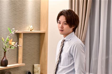 画像811 磯村勇斗、“全裸待機”で吉田羊を押し倒す熱演「もう我慢できないです」ラブシーンに視聴者騒然＜恋する母たち＞ モデルプレス