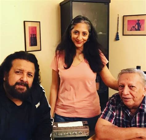 Iconic Actor Talat Hussain Battles Health Setback Prayers Needed