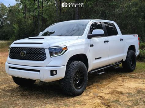 2020 Toyota Tundra With 18x9 20 Fuel Vector And 29570r18 Nitto Ridge