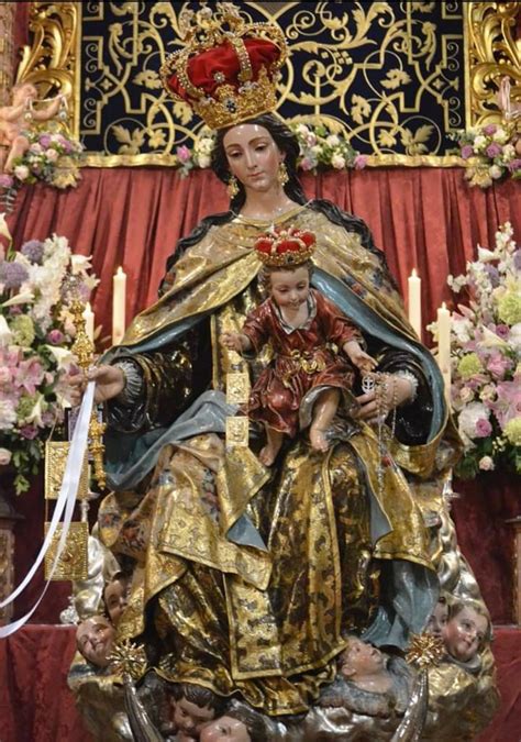 Pin de Jaime Plazaola em Nuestra Señora De El Carmen em 2020