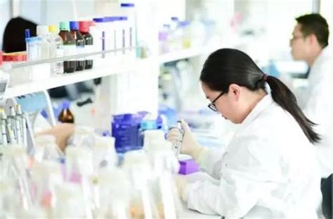 湖北诊断首例新生儿新型肺炎 可能存在母婴垂直传播湖北频道凤凰网